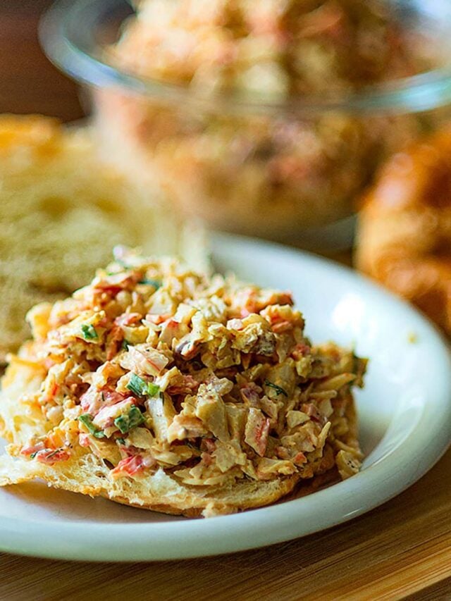 Popeyes Spicy Chicken Sandwich (Copycat Recipe)