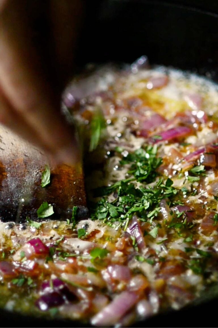 Escargot Recipe Without Shells (Easy, Buttery French Appetizer)